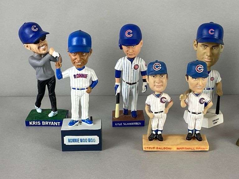 Group of 8 Chicago Cubs Baseball Player Bobbleheads and Figures ...