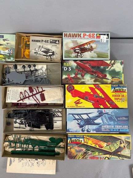 Group of German Aircraft Model Kits and More - Matthew Bullock Auctioneers