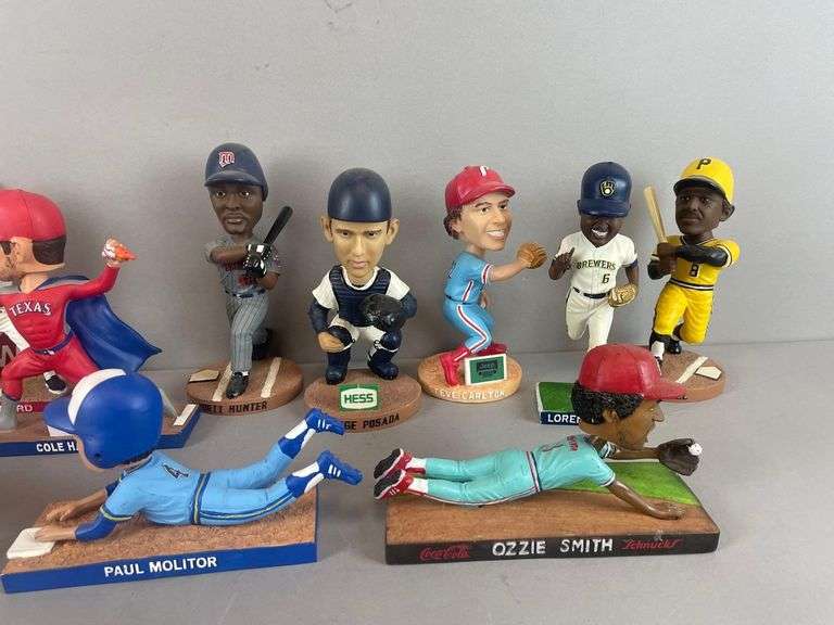Group of Assorted Baseball Bobbleheads - Matthew Bullock Auctioneers