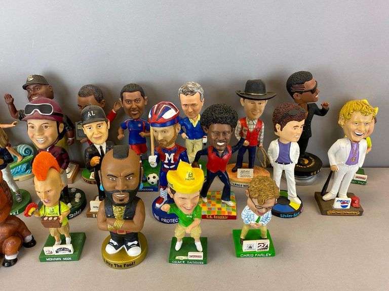 Group of 22 Assorted Bobbleheads - Matthew Bullock Auctioneers