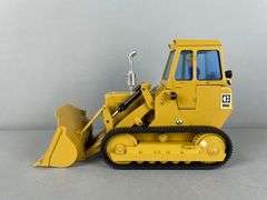 NZG Caterpillar 941 Die-Cast Track-Type Loader - Matthew Bullock ...