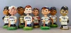 Group of 8 Assorted Bobbleheads - Matthew Bullock Auctioneers