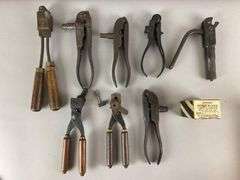 Group of 8 Vintage Hand Reloading Tools and More - Matthew Bullock ...