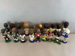 Group of 19 Assorted Bobbleheads - Matthew Bullock Auctioneers