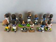 Group of 13 NFL Bobbleheads - Matthew Bullock Auctioneers