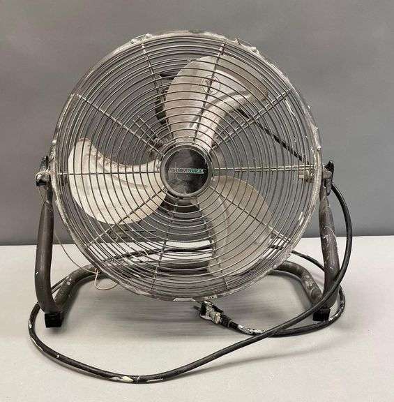 MasterForce 3 Speed Fan - Matthew Bullock Auctioneers