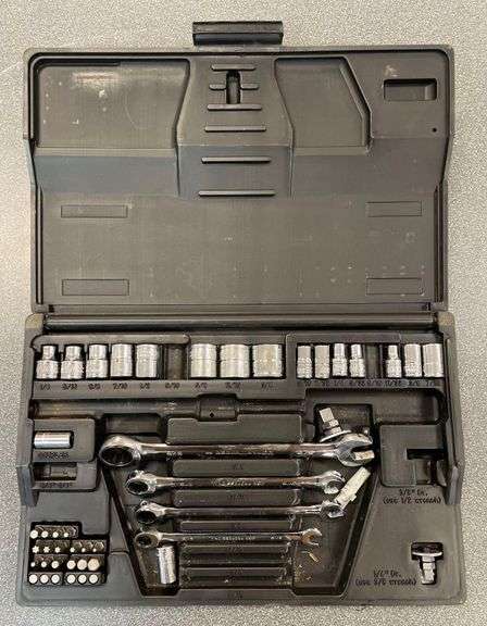 GearWrench Socket and Wrench Set - Matthew Bullock Auctioneers