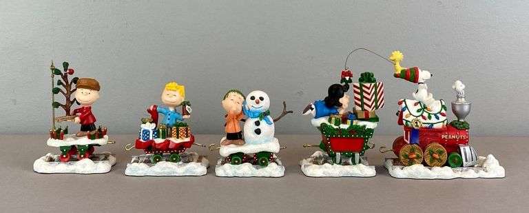 2002 Danbury Mint Peanuts Christmas Holiday Train Resin Figurine ...