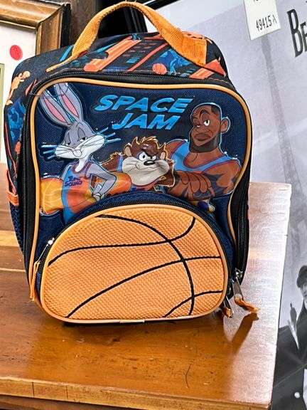 Nice clean Space Jam insulated lunch box - McNatt Real Estate