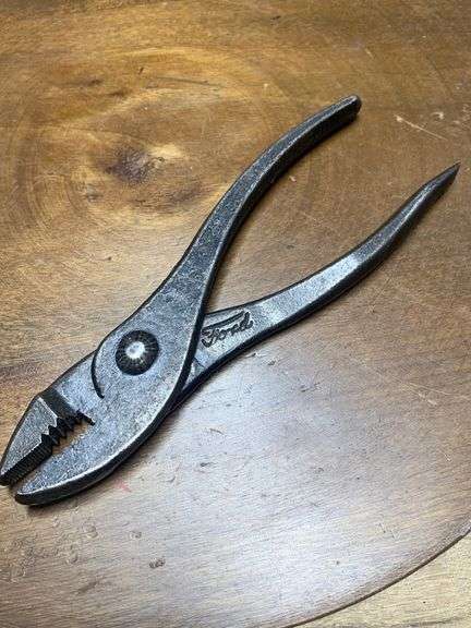Ford pliers -great shape - McNatt Real Estate