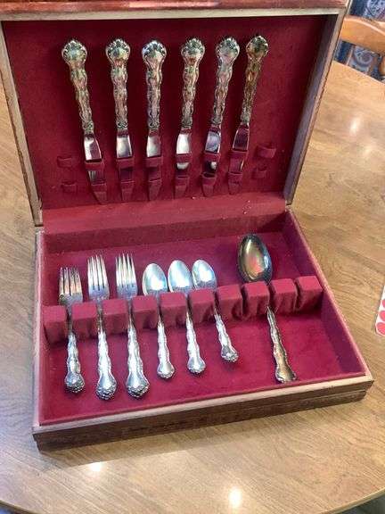 22 pieces Sterling Silver flatware - McNatt Real Estate