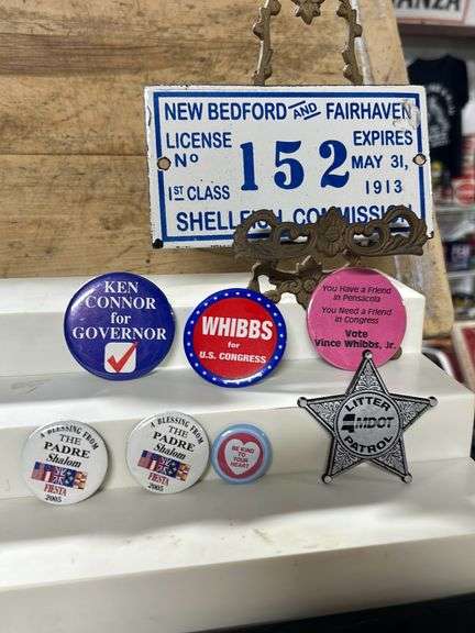 Porcelain Shellfish sign and pin back lot - McNatt Real Estate