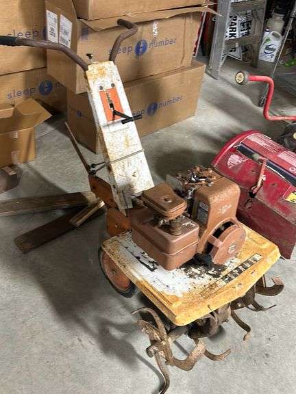 Sears Roto Spadet Tiller with Briggs and Stratton motor - McNatt Real ...