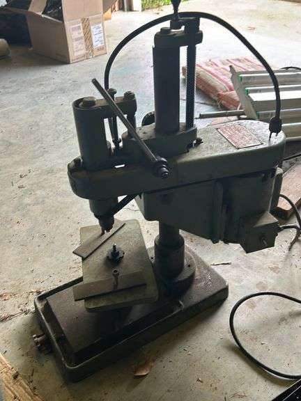 Moore-Handley machine tools drill press with Howell heavy duty motor ...