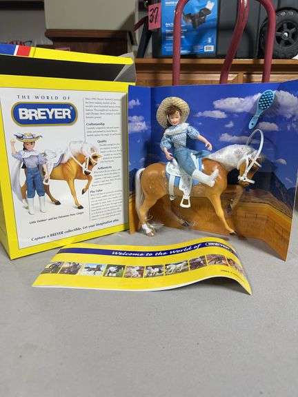 Breyer little Debbie collectors set - McNatt Real Estate