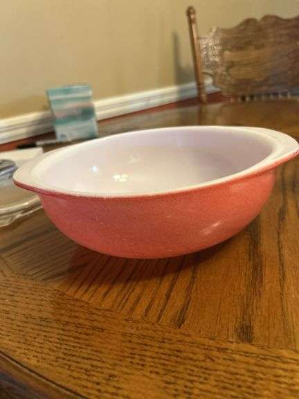 2qt Old Pyrex #024 bowl - McNatt Real Estate