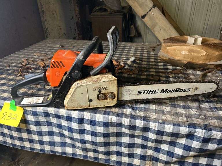 Stihl mini boss chainsaw - McNatt Real Estate