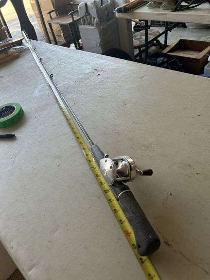 Shimano Bantam 100 on a Browning rod - McNatt Real Estate