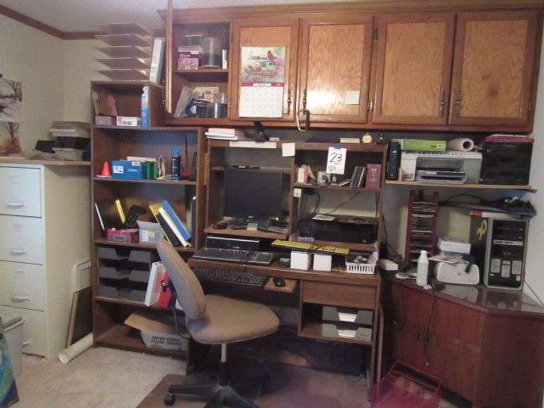 CONTENTS IN OFFICE COMPUTER DESK, MONITOR, HP PRINTER, KEYBOARD ...