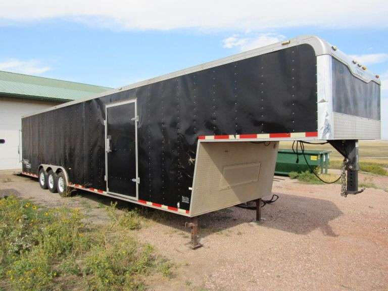 2007 HAULMARK 40' ENCLOSED GOOSENECK CARGO /CAR TRAILER - GENERATOR ...