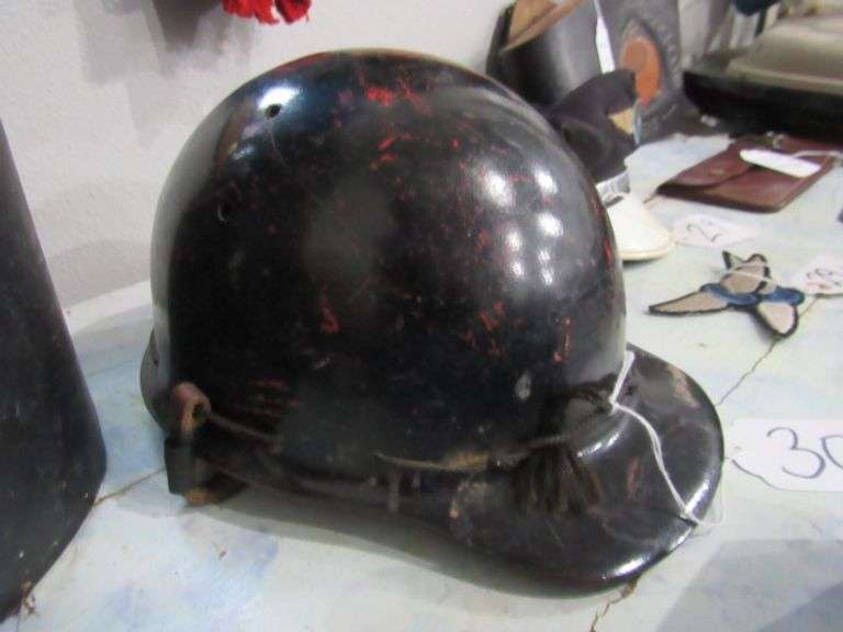 VINTAGE SKULL GUARD MOTORCYCLE HELMET SIZE 7 1/8" - 7 3/4" - CHIN STRAP ...