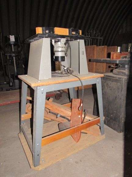 PORTER CABLE 698 WOOD SHAVER/ROUTER ON ROLLING BASE - McPherson Auction ...