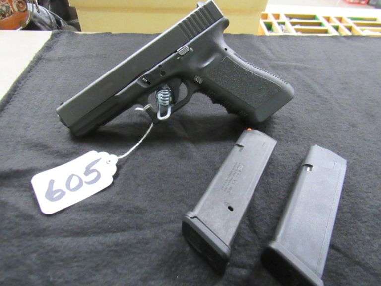 GLOCK 22C MODEL .40 S/N SRX716 WITH 2 CLIPS - McPherson Auction & Realty