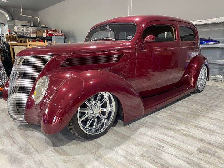 1937 SLANT BACK FORD 2 DOOR HOT ROD. CLICK "VIEW LOT DETAILS" BELOW TO ...