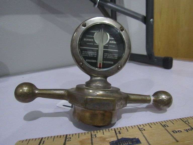 BOYCE MOTO METER UNIVERSAL 3 " - 8" WIDE BONE - McPherson Auction & Realty