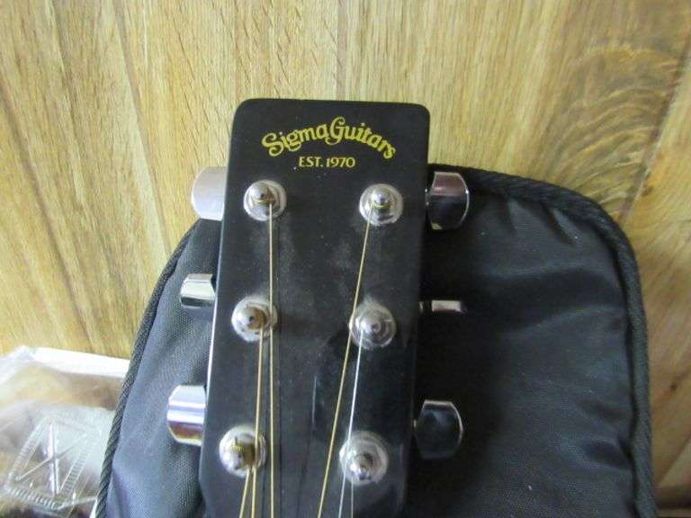 Sigma Guitar Model DM-4B ( Martin & CO.) - McPherson Auction & Realty