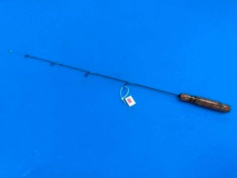 Custom Ice Fishing Rod - McPherson Auction & Realty