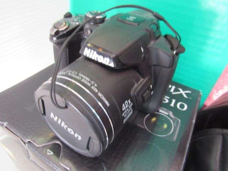 NIKON COOL PIXP510 DIGITAL CAMERA WITH CASE - McPherson Auction & Realty