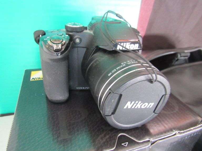 NIKON COOL PIXP510 DIGITAL CAMERA WITH CASE - McPherson Auction & Realty