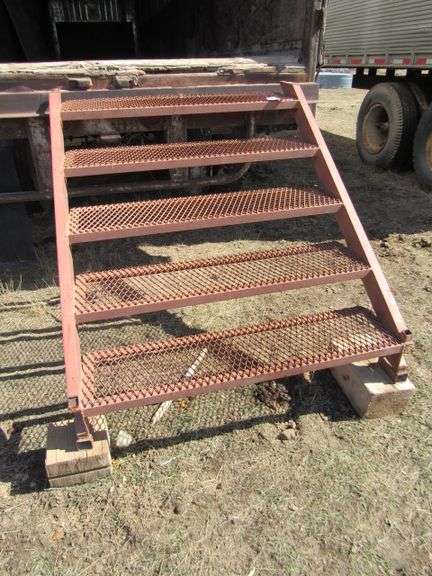 48" STEEL STEPS TO ACCESS SEMI TRAILERS - McPherson Auction & Realty