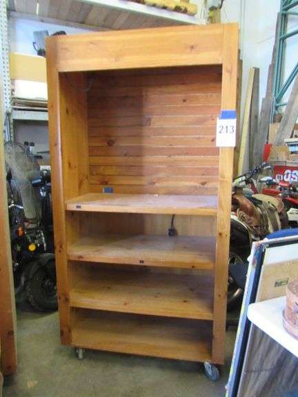 ROLLING BOOK / DISPLAY SHELF UNIT - HEAVY DUTY CASTERS - APROX 4' WIDE ...