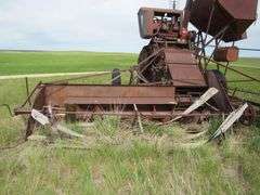 1930' TO 1940' MCCORMICK MODEL 122C PULL TYPE COMBINE - W/ IH POWER ...