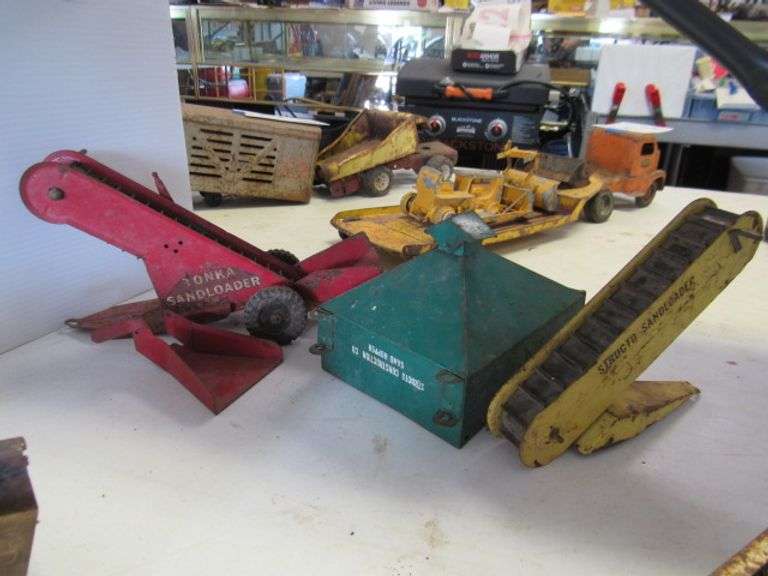 TONKA SAND LOADER AND STRUCTO SAND HOPPER AND STRUCTO SAND LOADER ...