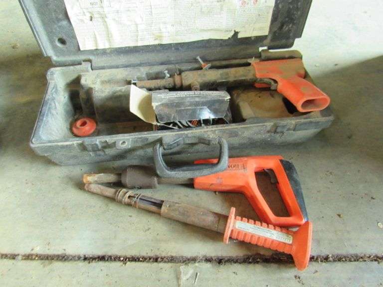3 REMINGTON POWDER ACTUATED ANCHOR GUNS AND BUCKET OF SUPPLIES ...