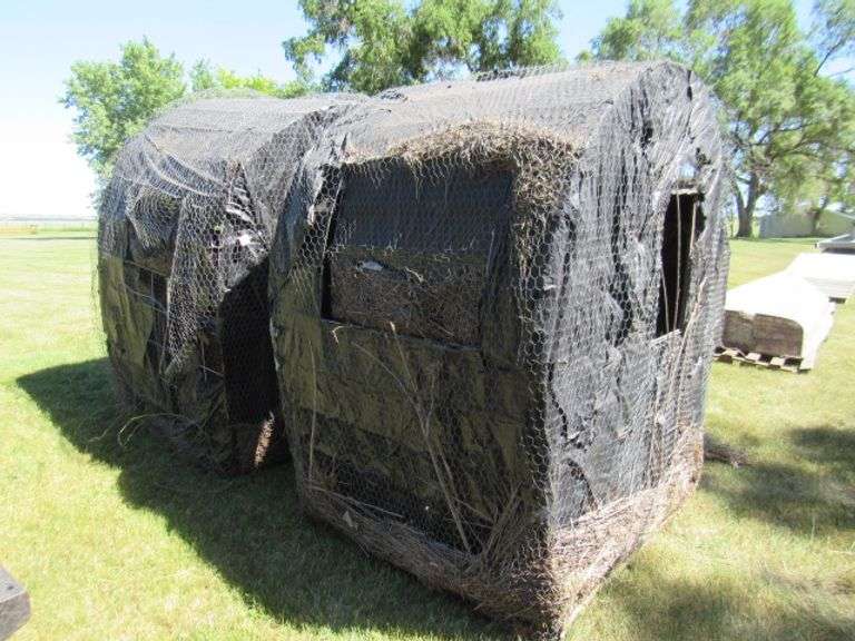 2 - WIRE MESH HUNTING BLINDS - McPherson Auction & Realty