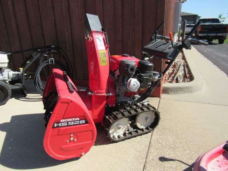 HONDA HS 928 TRACK WALK BEHIND SNOW BLOWER HONDA 9 HP GAS ENG. PULL ...