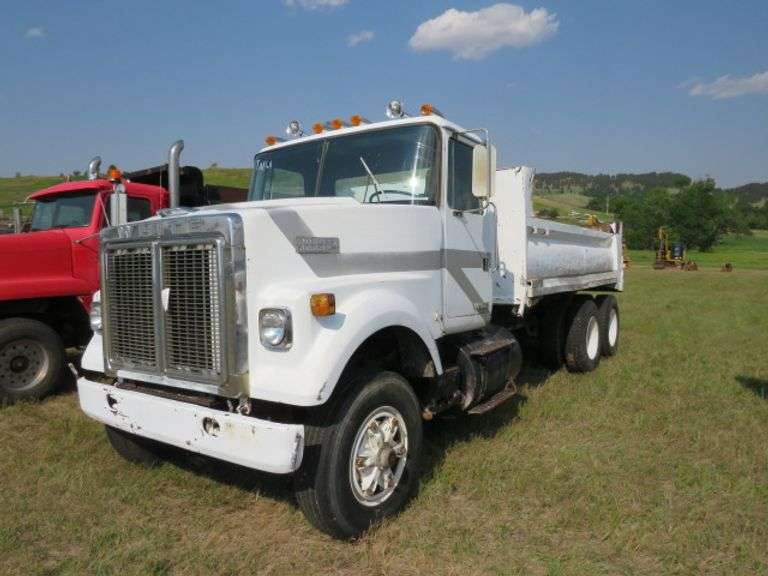 WHITE ROAD BOSS 2 CUMMINS, 12 SPEED TRANNY, TANDEM AXEL, 15' BOX LAST ...