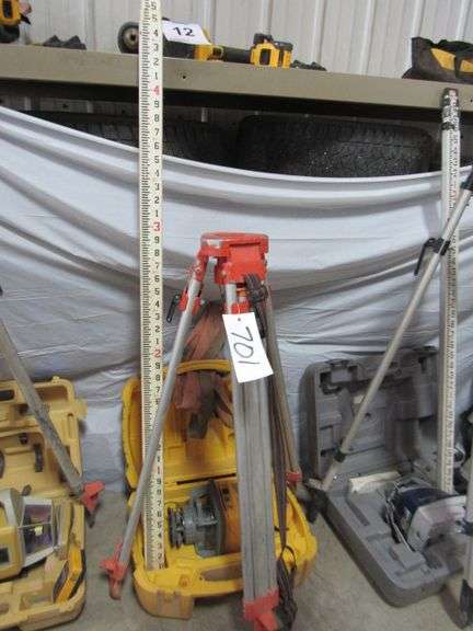 SPECTRA LL500 TRANSIT WITH CASE BASE AND MEASURING STICK - McPherson ...