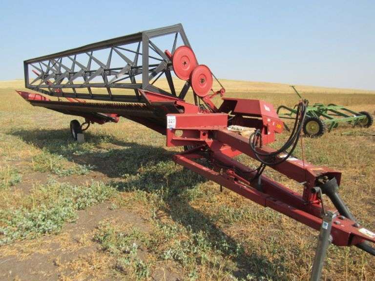 CASE IH MOD 721 PULL TYPE WINDROWER 21' - McPherson Auction & Realty