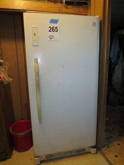 KENMORE UPRIGHT DEEP FREEZER - RUNING GREAT - FREEZING COLD -BUYER TO ...