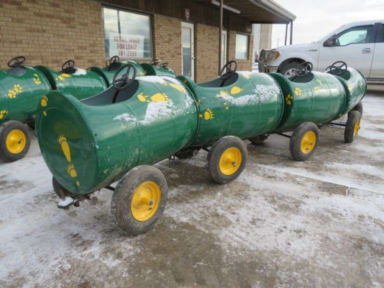 5 PLASTIC BARREL KIDS TRAIN CARS ALL TO GO ONE MONEY FOR 5 THESE WERE ...
