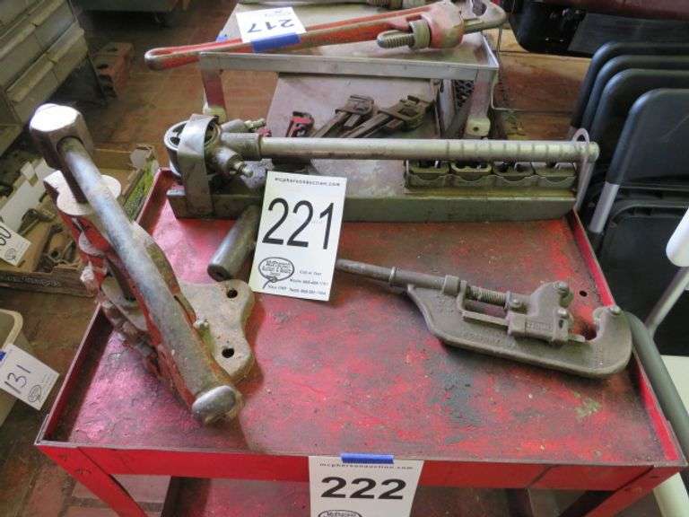 PRIMO PIPE CUTTER AND PIPE VISE, AND CRAFTSMAN 3/4 " DRIVE THREADER ...