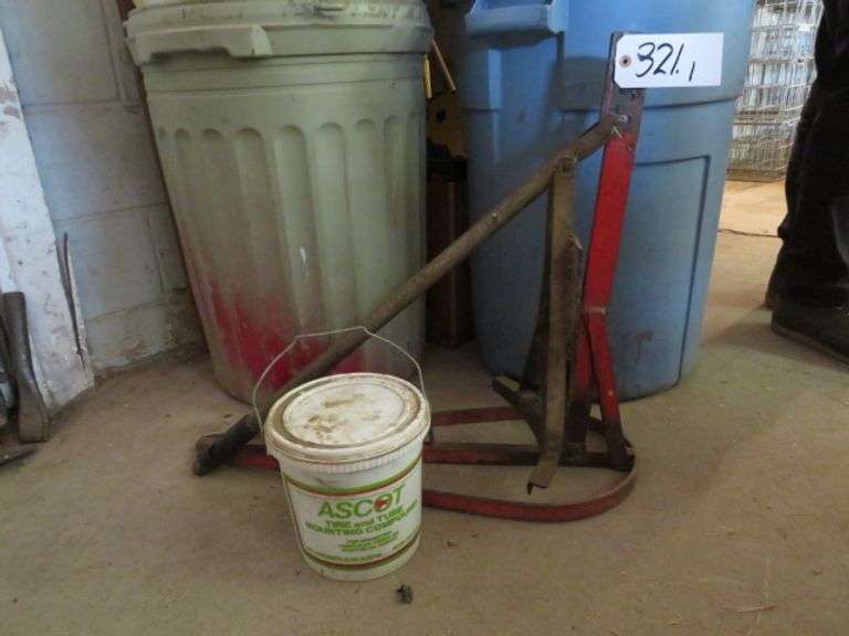 BEAD BREAKER AND BUCKET OF MOUNTING COMPOUND - McPherson Auction & Realty