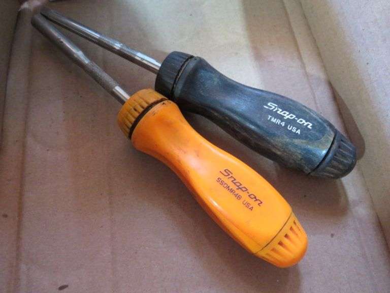 2 SNAP ON DRIVER TOOLS - McPherson Auction & Realty