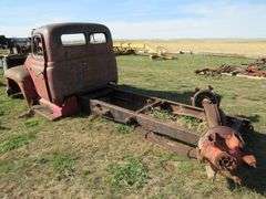 OLD DIALMOND T TRUCK - PARTS ONLY - NO TITLE - McPherson Auction & Realty