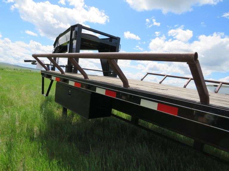 SET OF 6 FLATBED STAKE POCKET HAY RACKS ALL TO GO ONE MONEY - McPherson ...